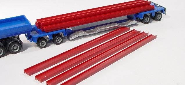 Herpa Load of double T-carriers 051057