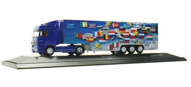 Herpa Mercedes-Benz Axor euro box semitrailer decorated with flags, PC ...