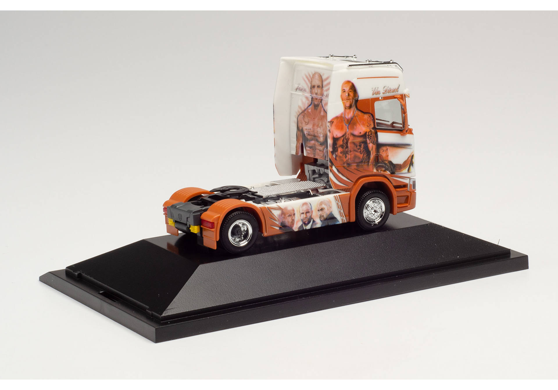 Herpa Scania CS 20 HD rigid tractor „Roland Graf“ 111058