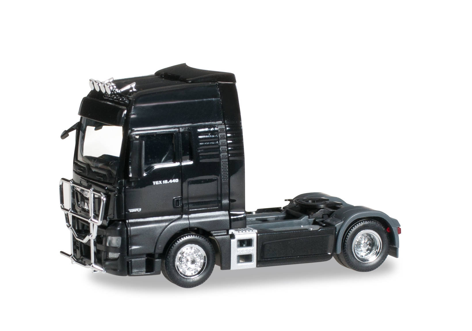 Herpa MAN TGX XXL Euro 6 rigid tractor with accessories, black 302029-002