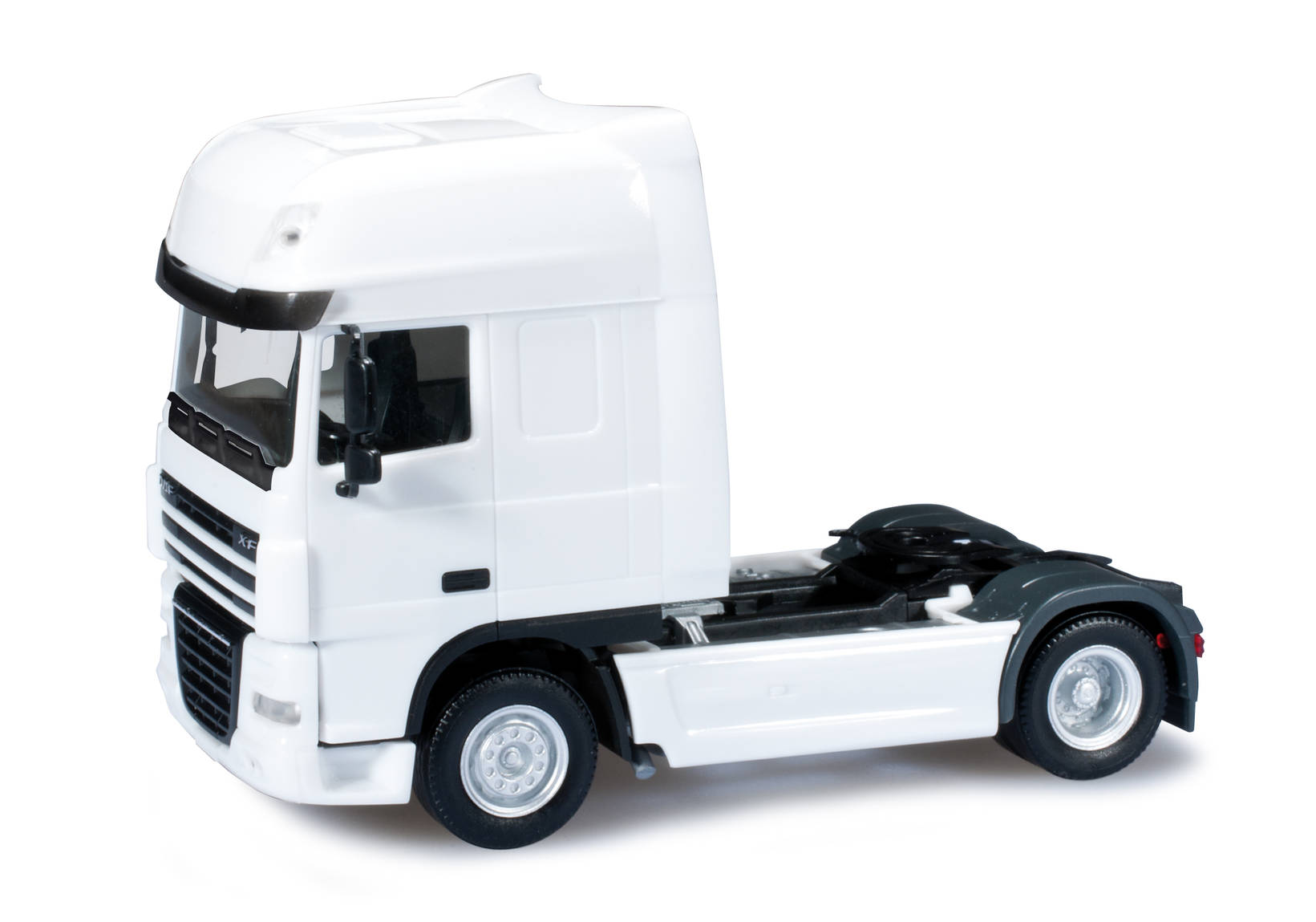 Herpa DAF XF SSC rigid tractor, pure white 154666-003