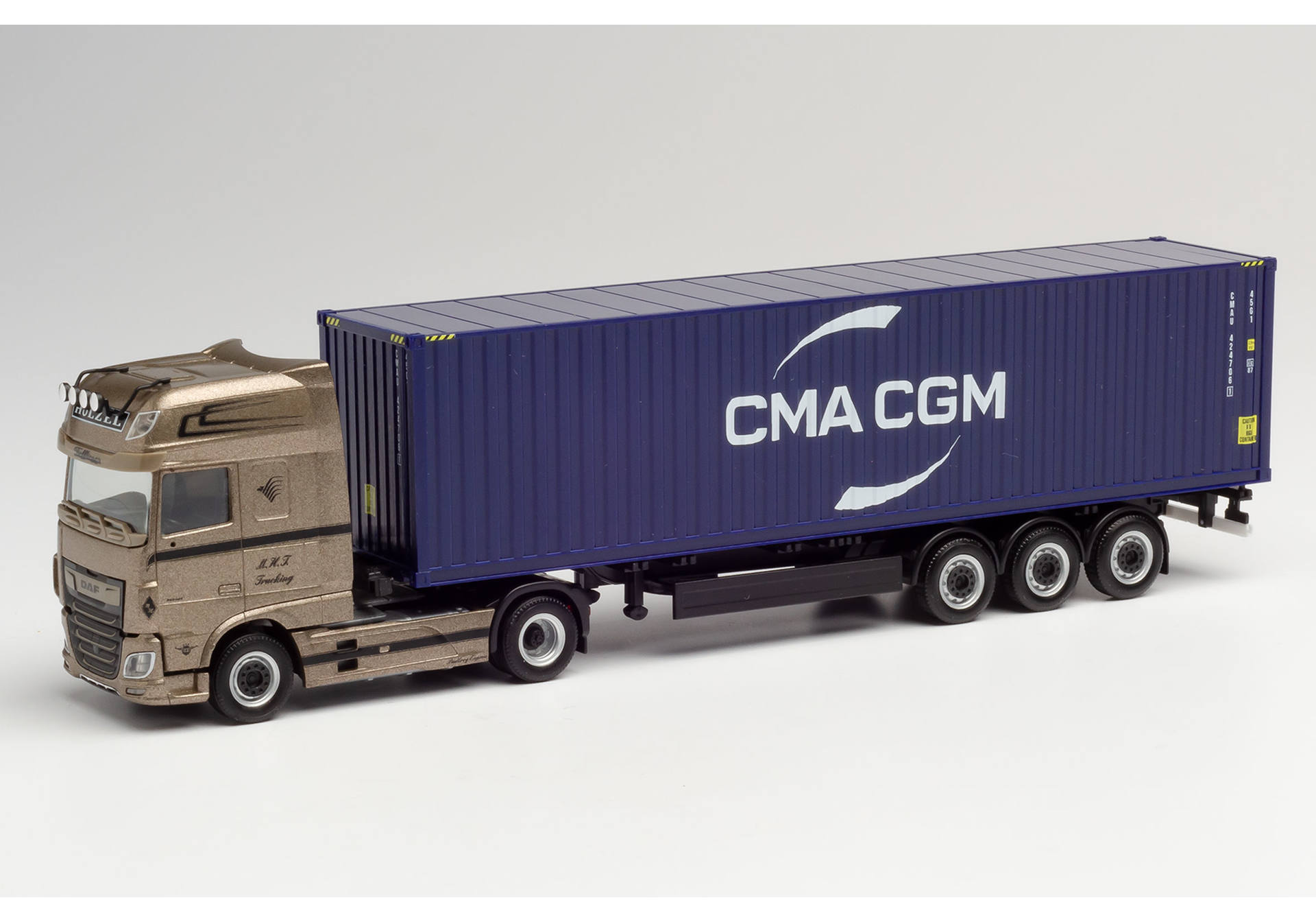 Herpa DAF XF SSC container semitrailer “Hölzel / CMA/CGM” 312042