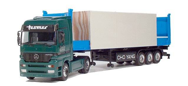 Herpa Mercedes-Benz Actros FlatContainer semitrailer CHO YANG 251556