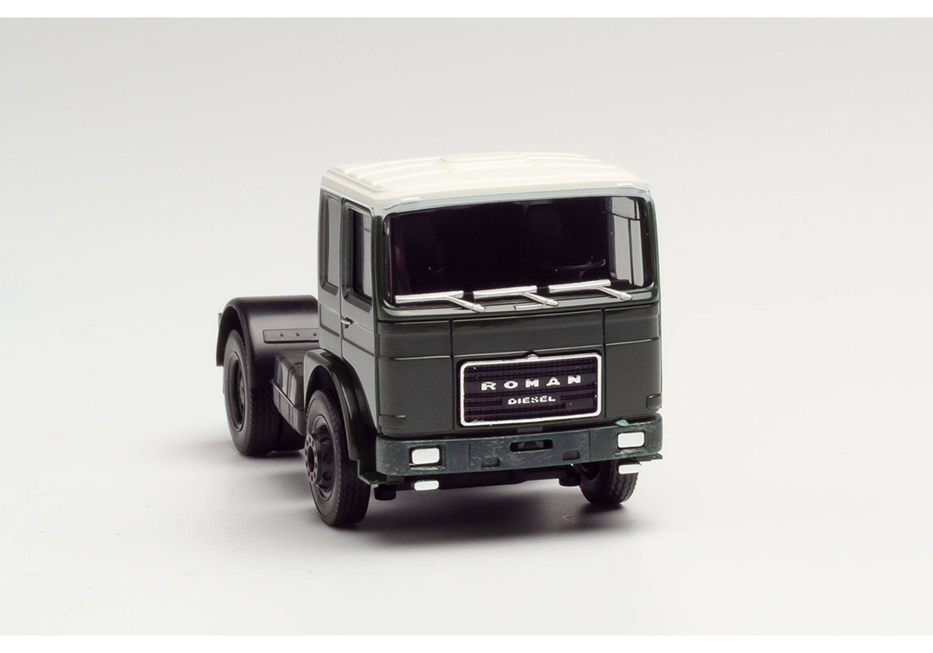 Herpa Roman Diesel 4x2 Zugmaschine, dunkelgrün/weiß 310550-002