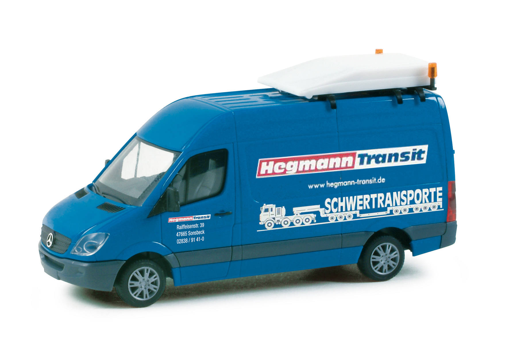 Herpa Mercedes-Benz Sprinter box type BF3 "Hegmann Transit" 048682