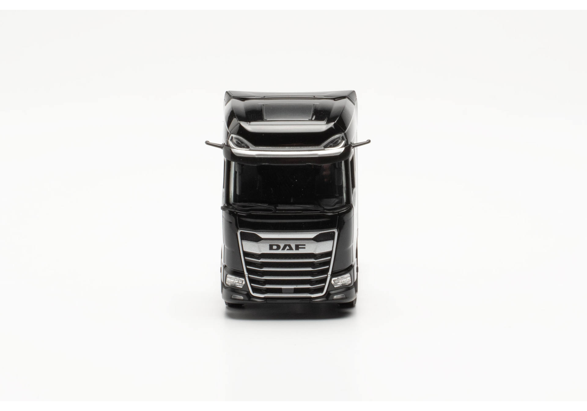 DAF XG+ rigid tractor 2axles, black | 954150
