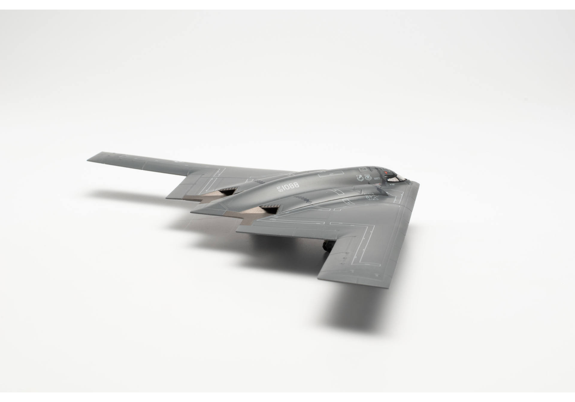 Herpa U.S. Air Force Northrop Grumman B-2A Spirit - 13th Bomb Squadron ...