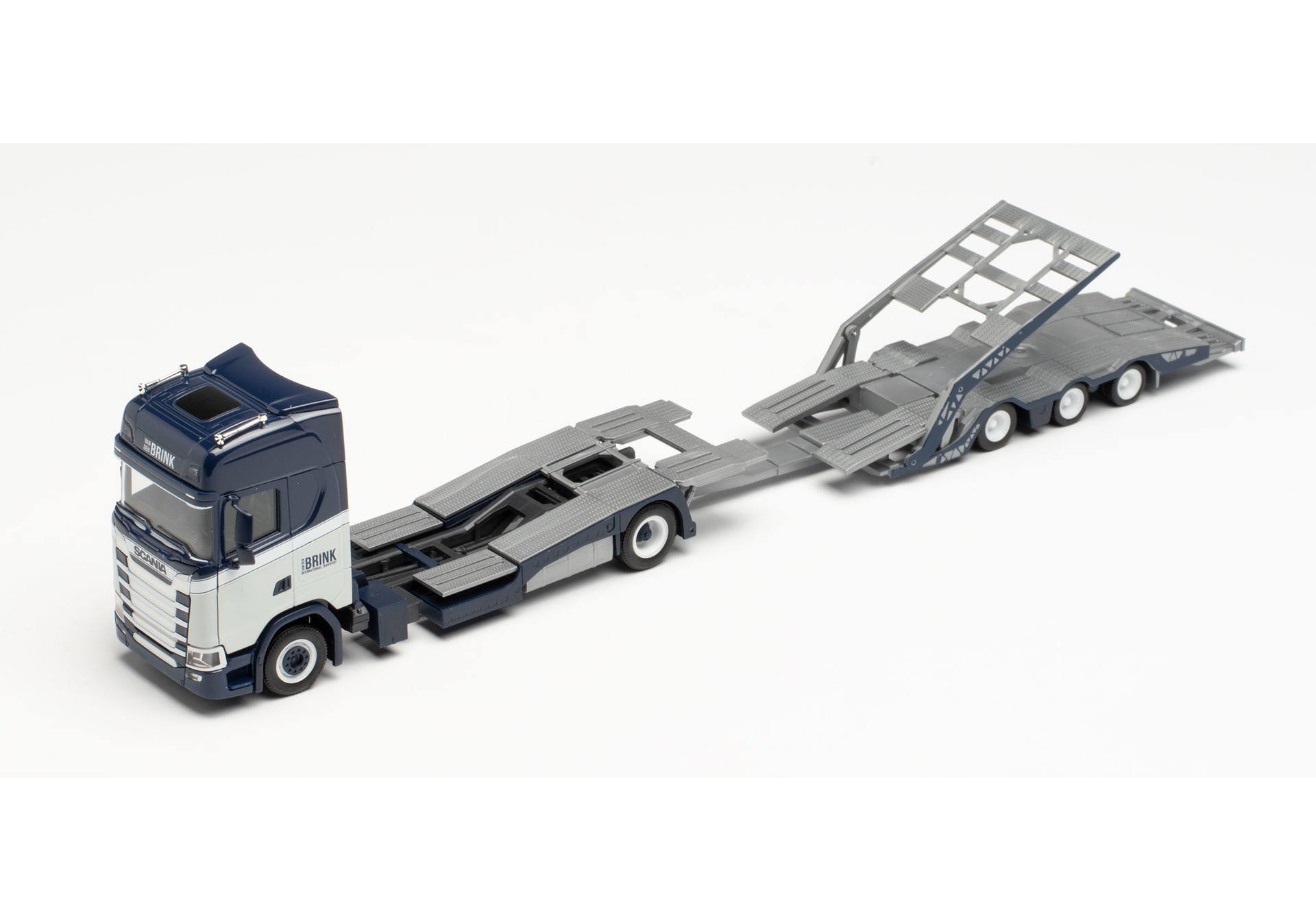 Herpa Scania CS 20 HD LKW-Transporter-Hängerzug „van den Brink“ 313742