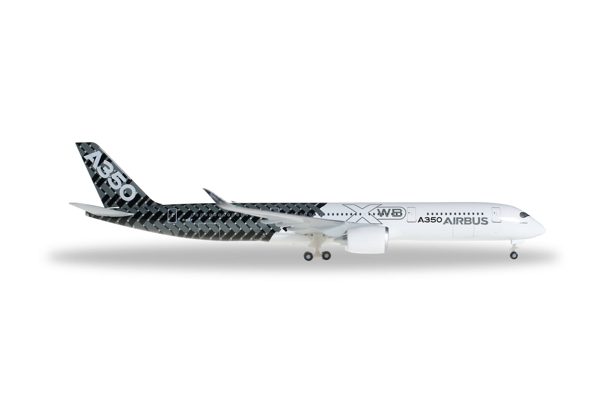 Herpa Airbus A350 XWB "Carbon color scheme" 528801