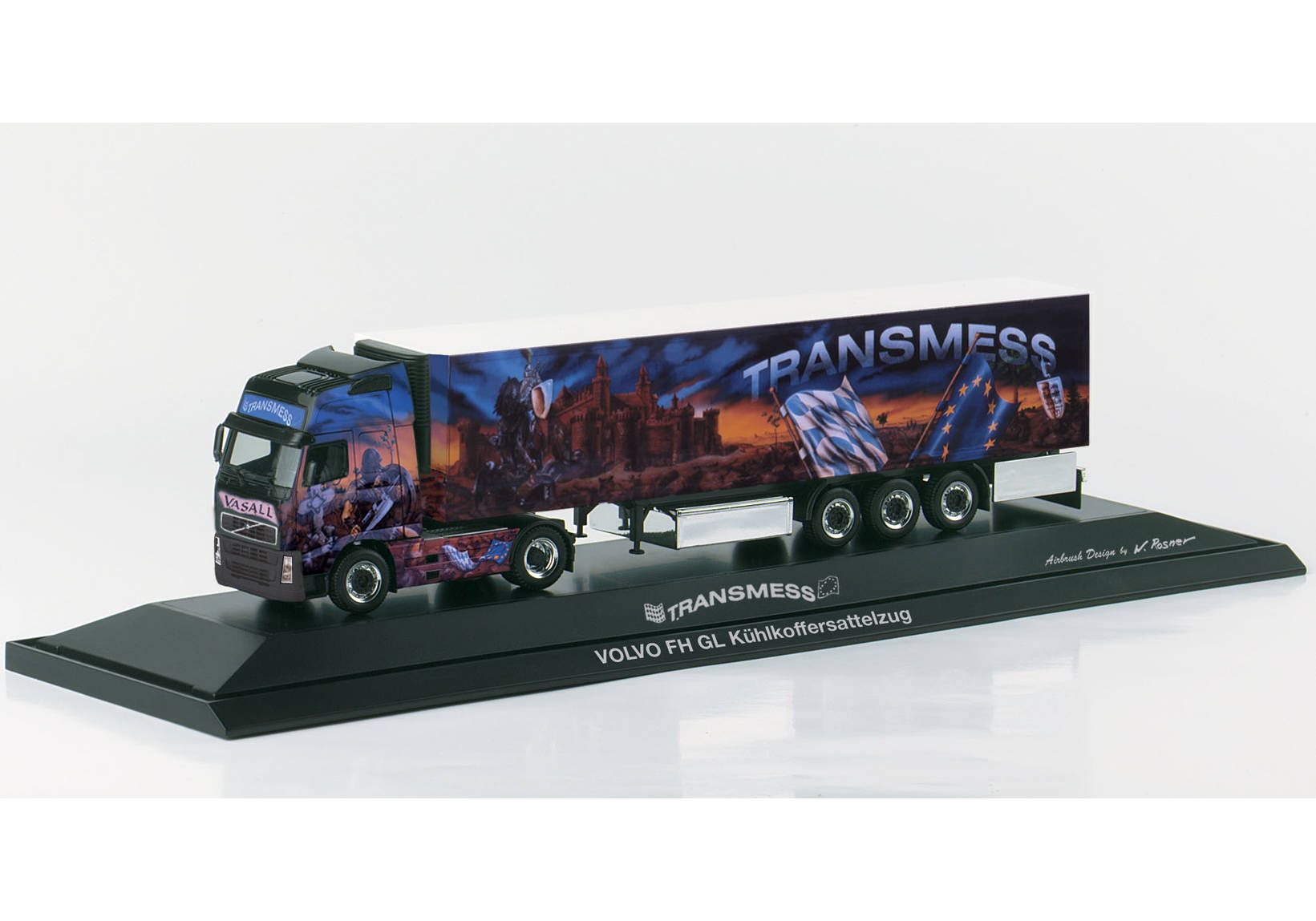 Herpa Volvo FH refrigerated box semitailer "Transmess", PC 120456