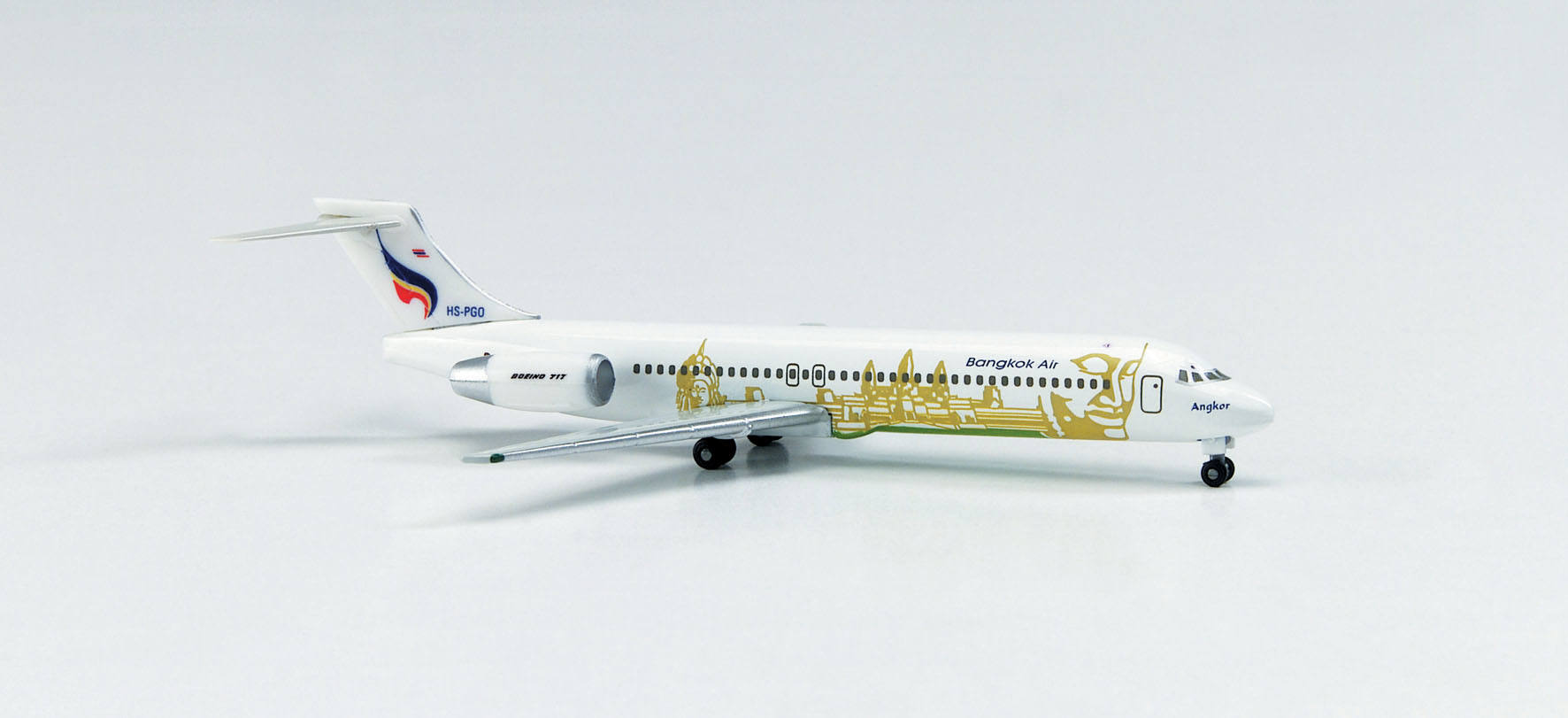 Herpa Bangkok Airways Boeing 717-200 510110
