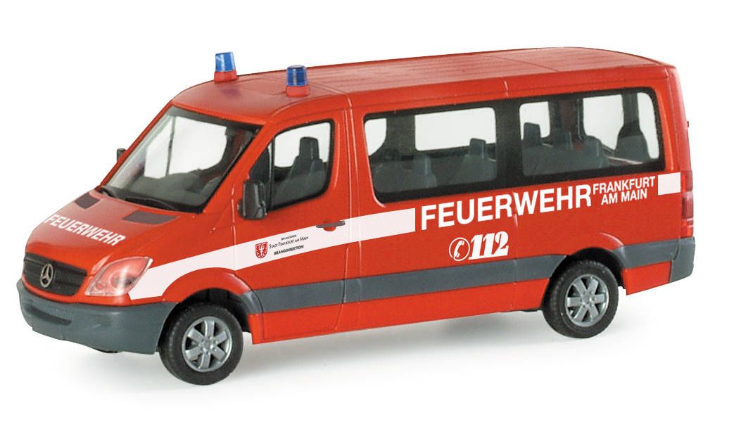 Herpa Mercedes-Benz Sprinter "Frankfurt fire department" 047739